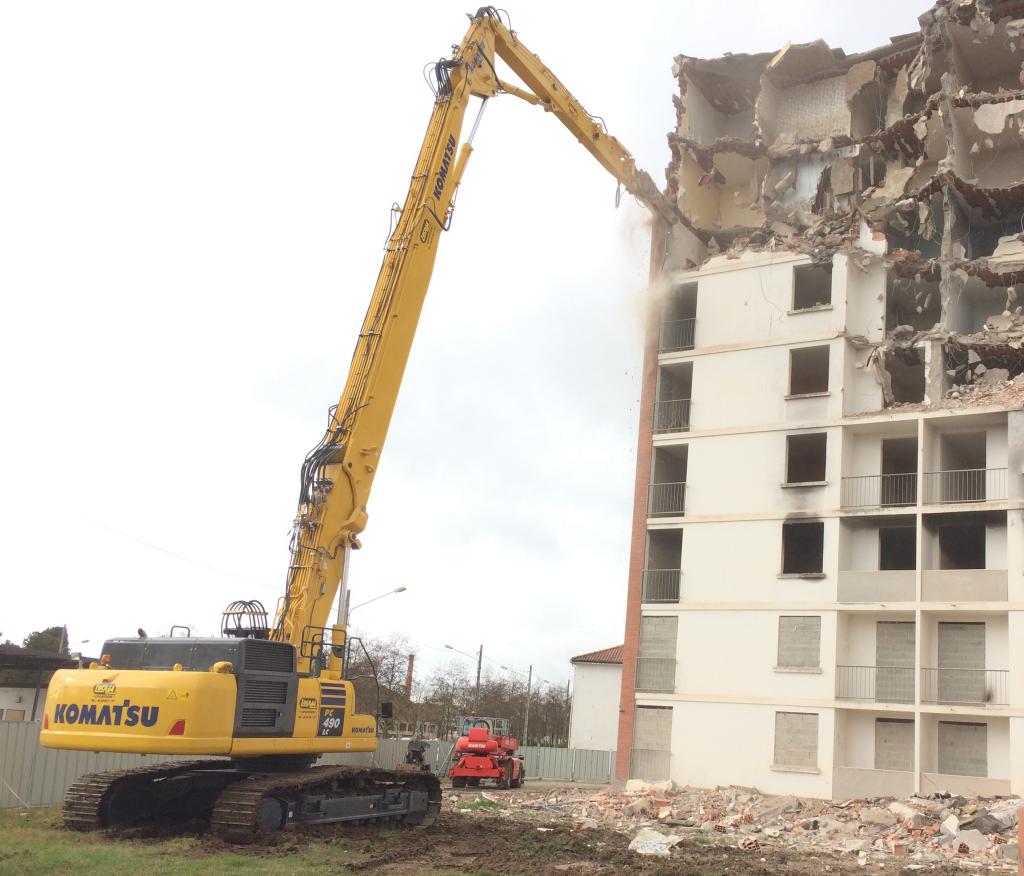 pelle_de_demolition-02-original - Location matériel BTP 64 | Loca64